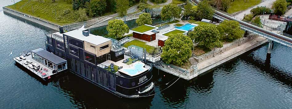 Spa Montréal | Spa Nordique Vieux-Port | Bota Bota, spa-sur-l'eau